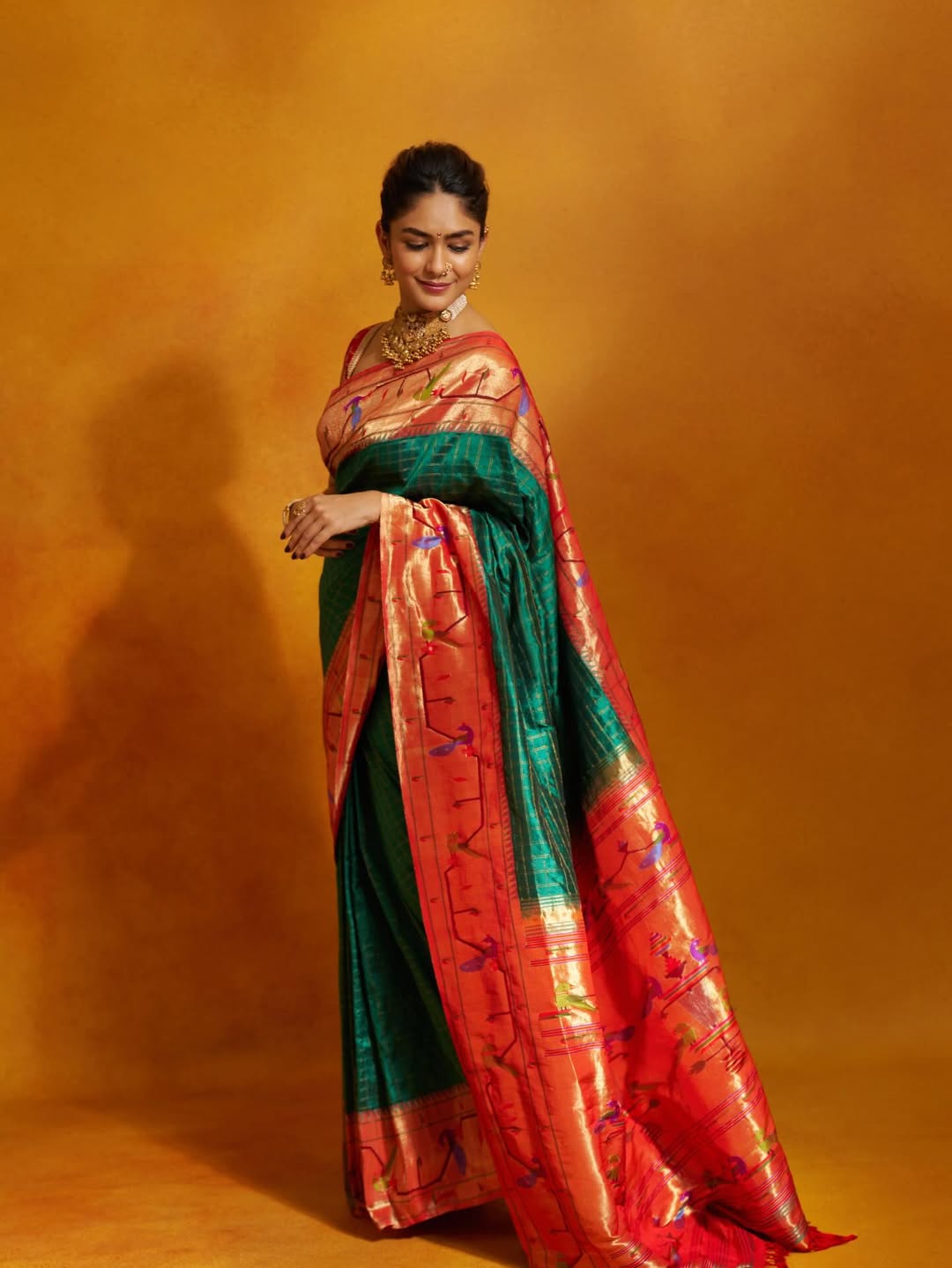Actress Mrunal Thakur Flaunts Her Paithani Pride - Samyakk: Sarees ...